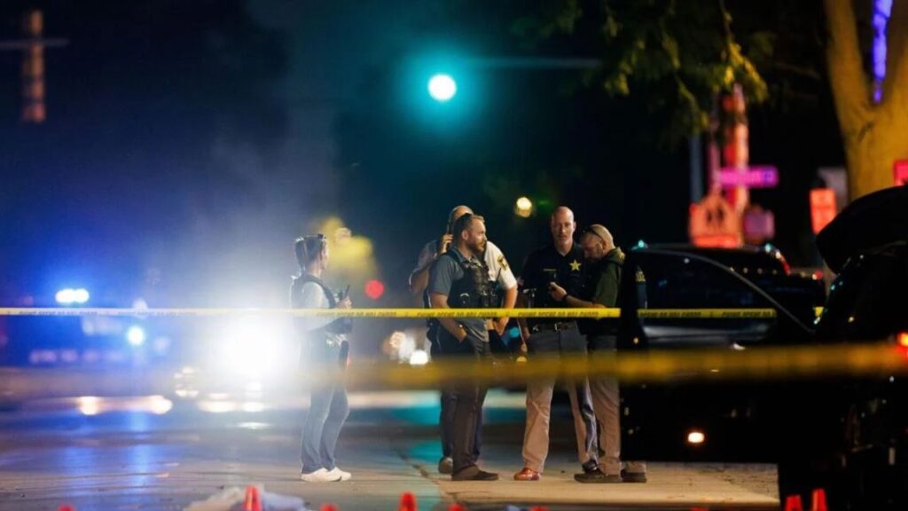 Assistant Principal Among Three Killed in Tragic Illinois School ...